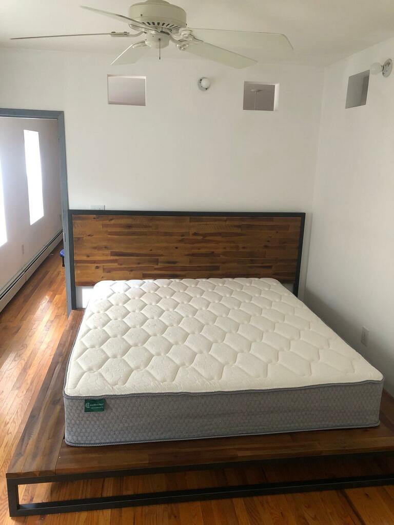 Eu queen mattress store
